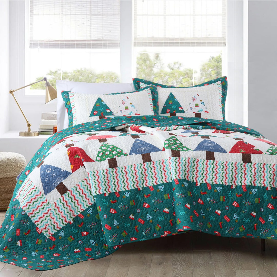 Handcrafted Christmas Patchwork Cotton Quilt Bedspread Set - 3-piece ...