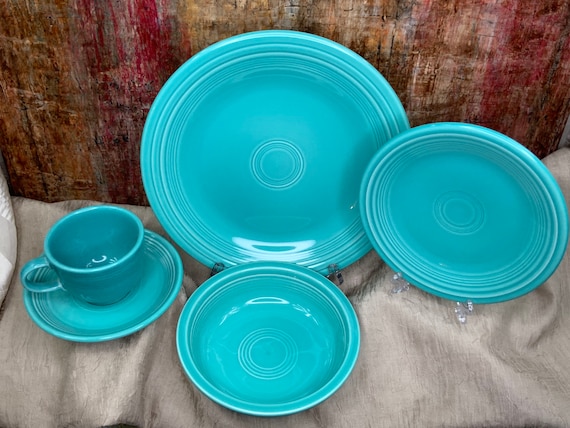 Fiestaware Wallpaper