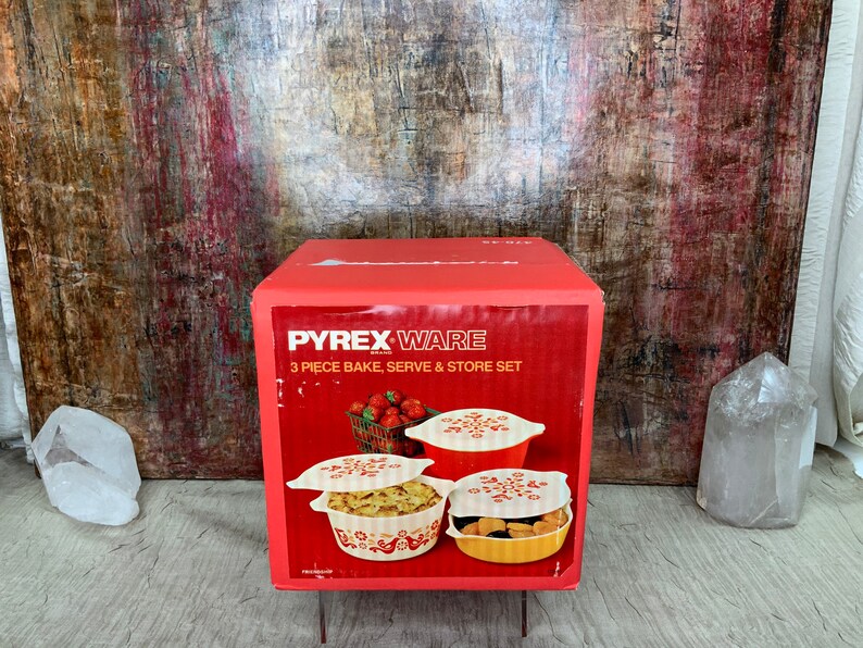 Vintage Pyrex Friendship Casserole Set New in Original Sealed - Etsy