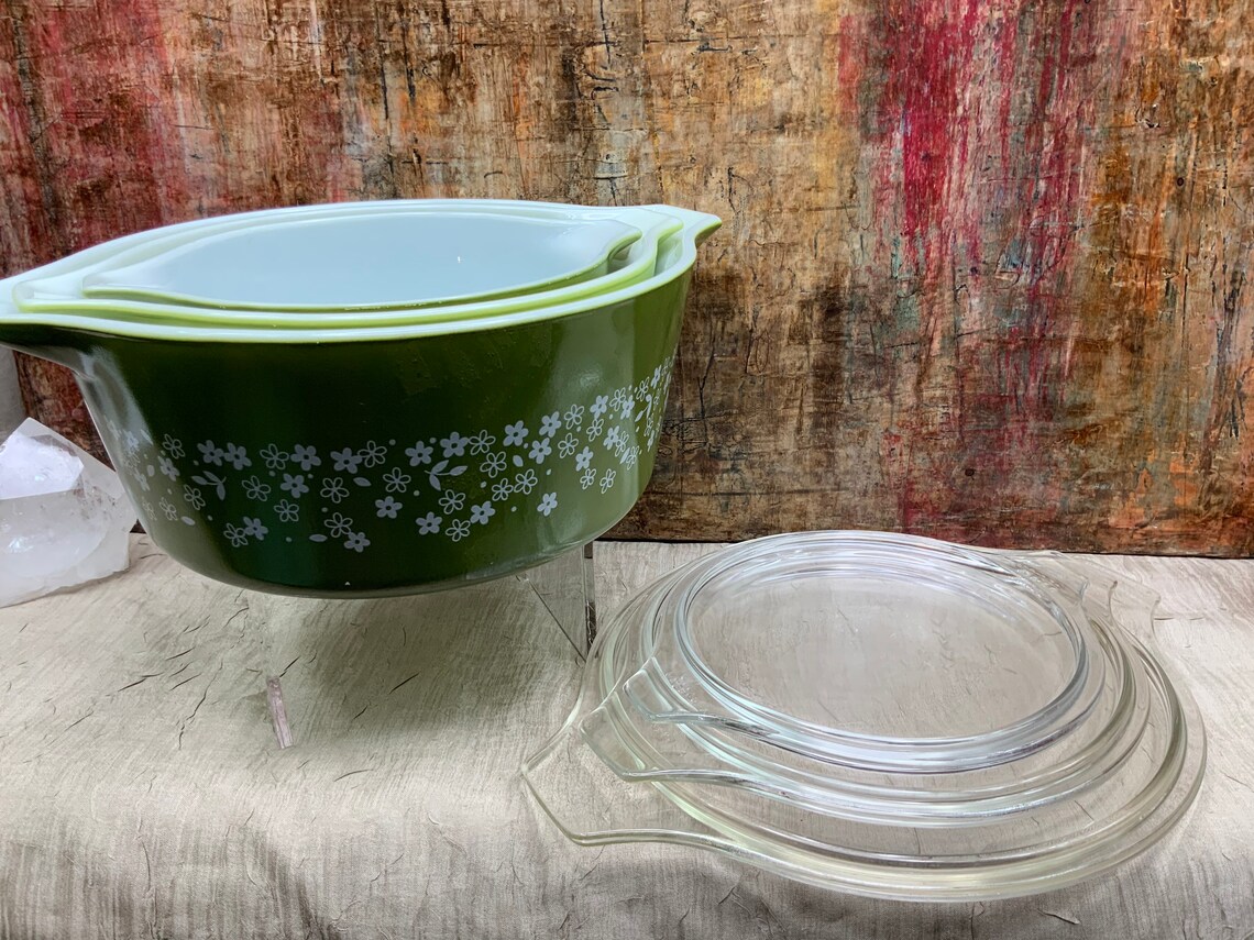 Vintage Pyrex Spring Blossom Green V2 Crazy Daisy Casserole - Etsy