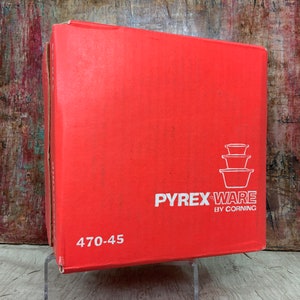 Vintage Pyrex Friendship Casserole Set, New in Original Sealed Box, 470 ...