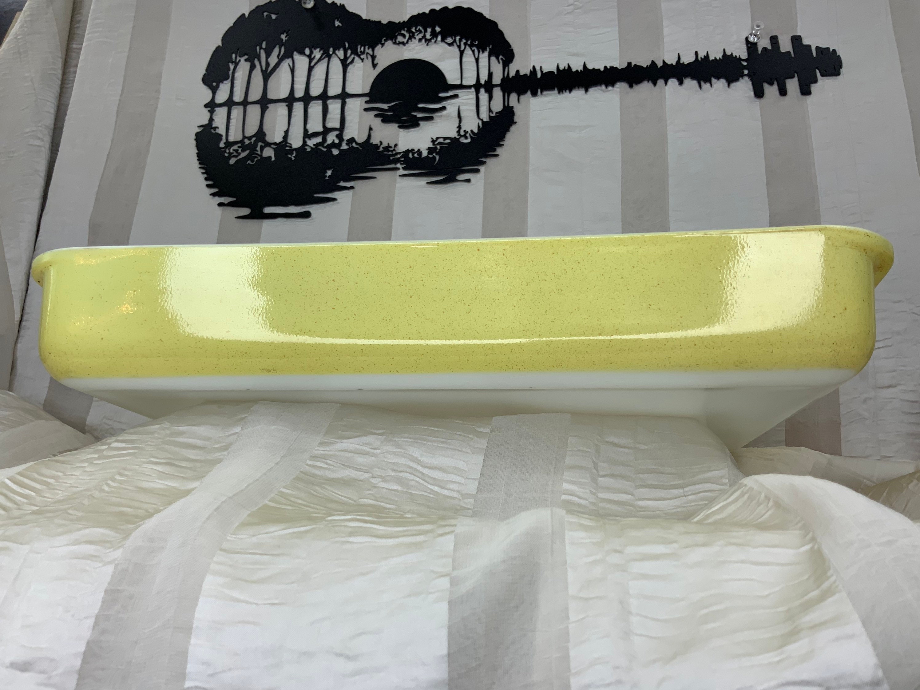 Vintage Pyrex Yellow Speckled Desert Dawn 232 2 Quart - Etsy