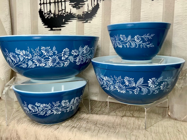 Vintage Pyrex Colonial Mist Mixing Bowls All Blue Colonial - Etsy