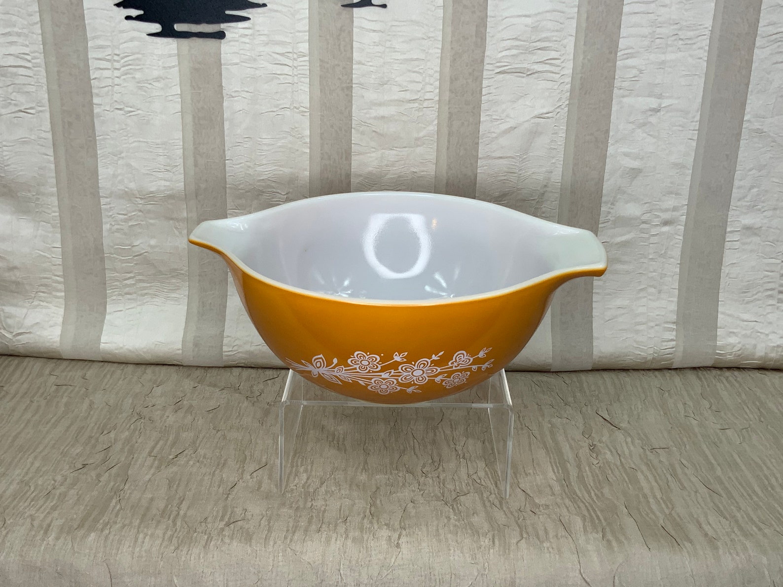 Vintage Pyrex Butterfly Gold Bouquet Cinderella Bowls Set of 4 - Etsy