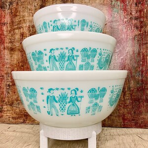 Vintage Pyrex Butterprint Amish Mixing Bowls, Nesting Bowls, Set of 3 ...