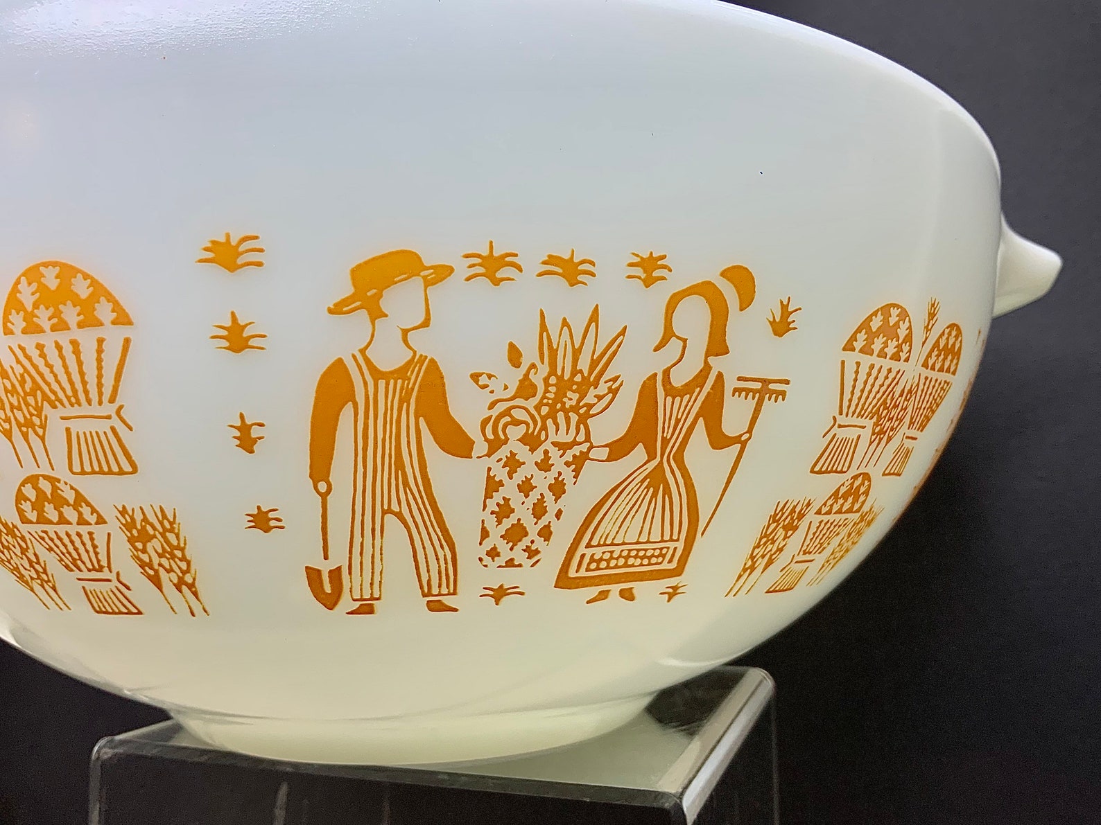 Vintage Pyrex Orange Butterprint Amish 444 Cinderella Bowl - Etsy