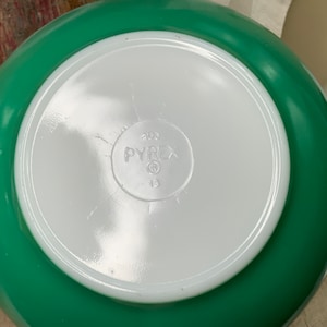 Vintage Pyrex Primary Mixing Bowl Set of 4, New in Box, Never Used ...