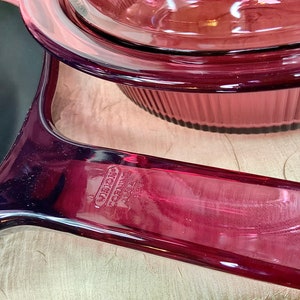 Vintage Pyrex Visions Cranberry Saucepans Casseroles, New in Box, 10 ...