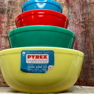 Vintage Pyrex Primary Mixing Bowl Set of 4, New in Box, Never Used ...