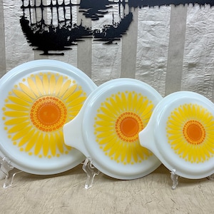 Vintage Pyrex Daisy Casserole Set, Sunflower Citrus Orange Casserole ...
