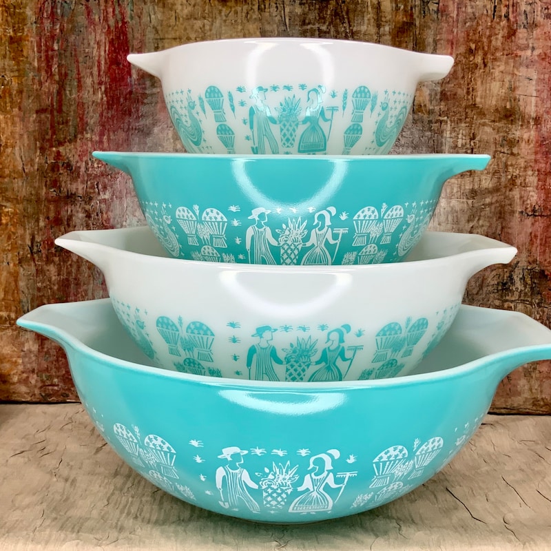 Vintage Pyrex Bowls - Etsy