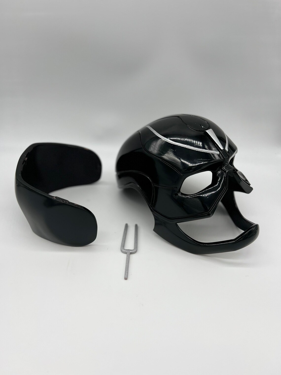 Black Bolt Cosplay Helmet - Etsy