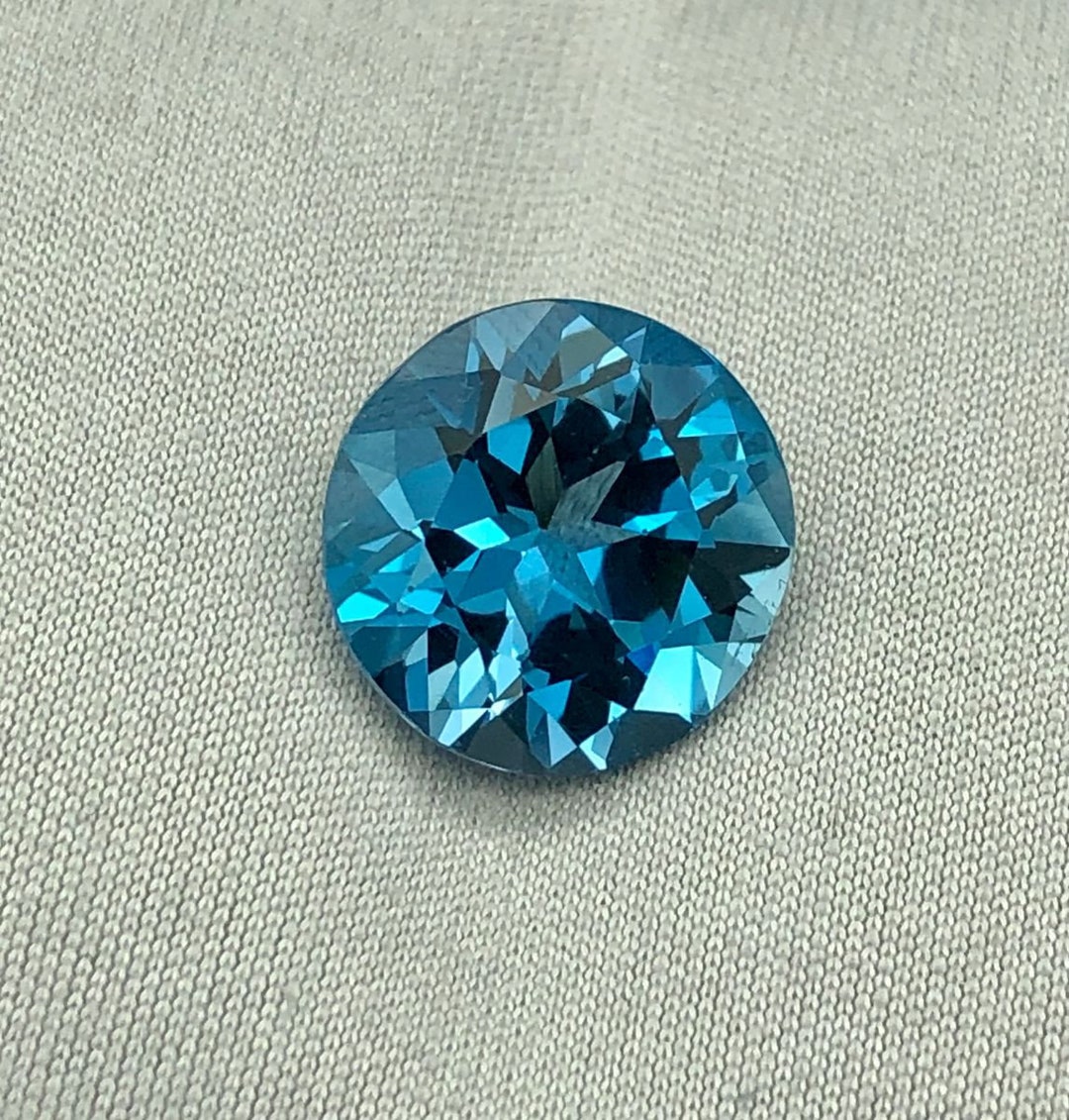 London Blue Topaz, Round 6.8 Carat Natural Gemstone. - Etsy
