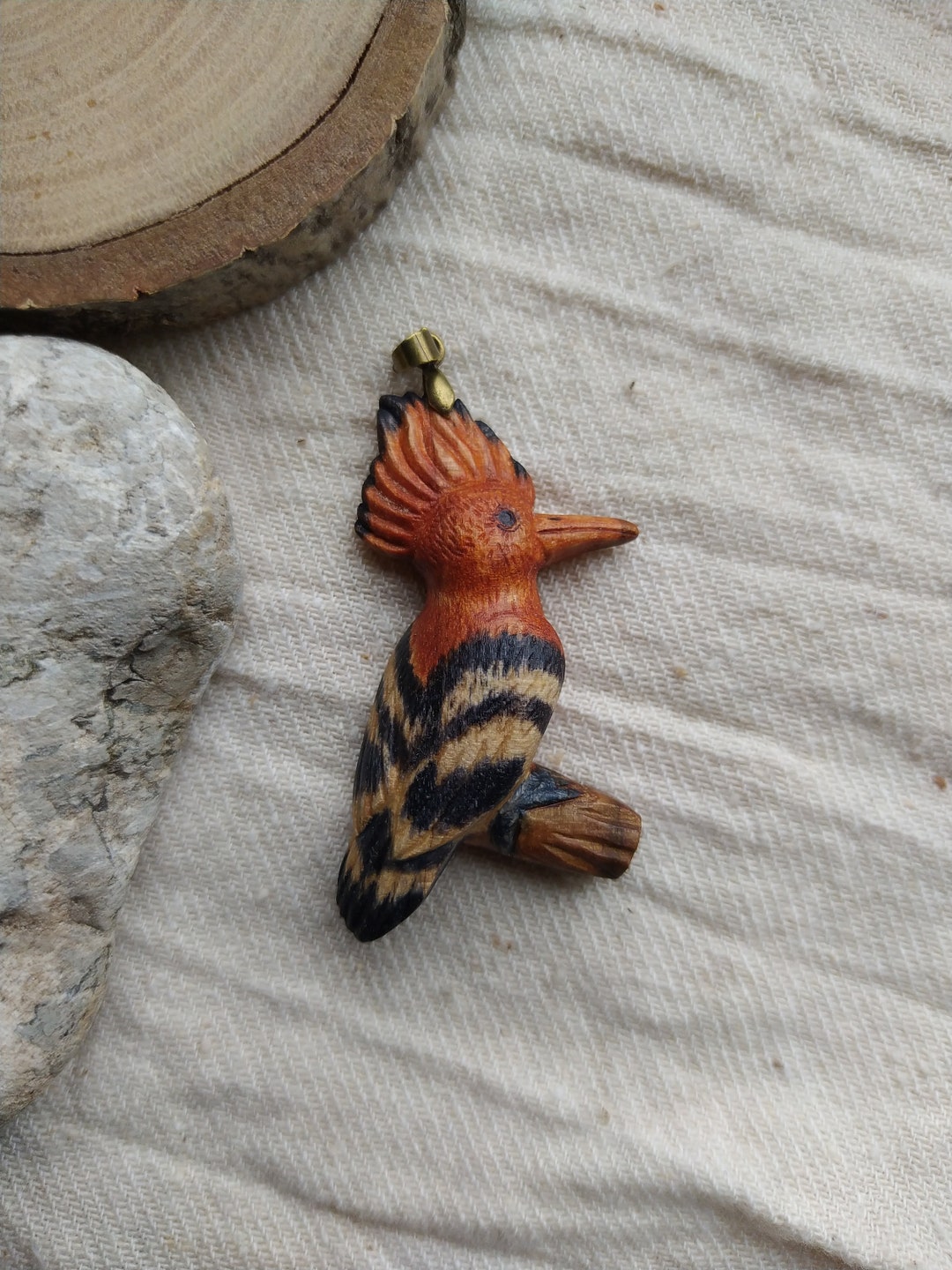 Wooden Hoopoe Pendant Carved Bird Hoopoe Jewelry Birdwatching Pendant ...