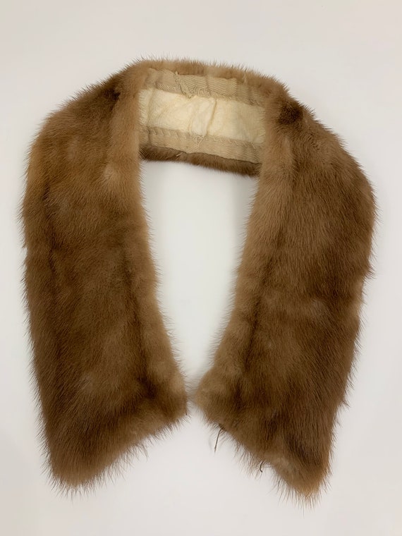 Vintage Mid-Century Mink Collar - Gem