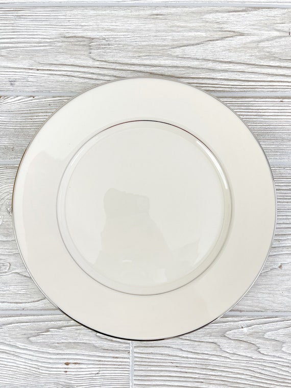 Kitchen & Dining Off-White w/ Gold Rim Lenox China Cosmopolitan ...