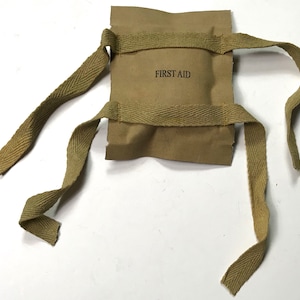 WWII US First Airborne Paratrooper First Aid Carlisle Bandage Jump ...