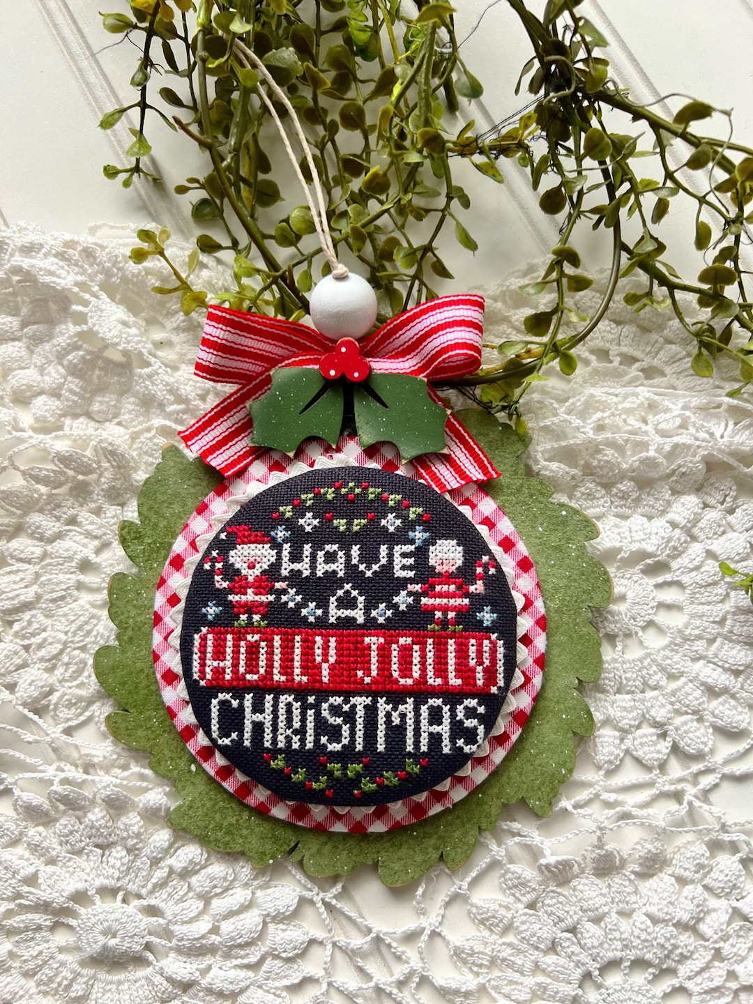 Holly Jolly Christmas-roundabouts Cross Stitch Series - Etsy