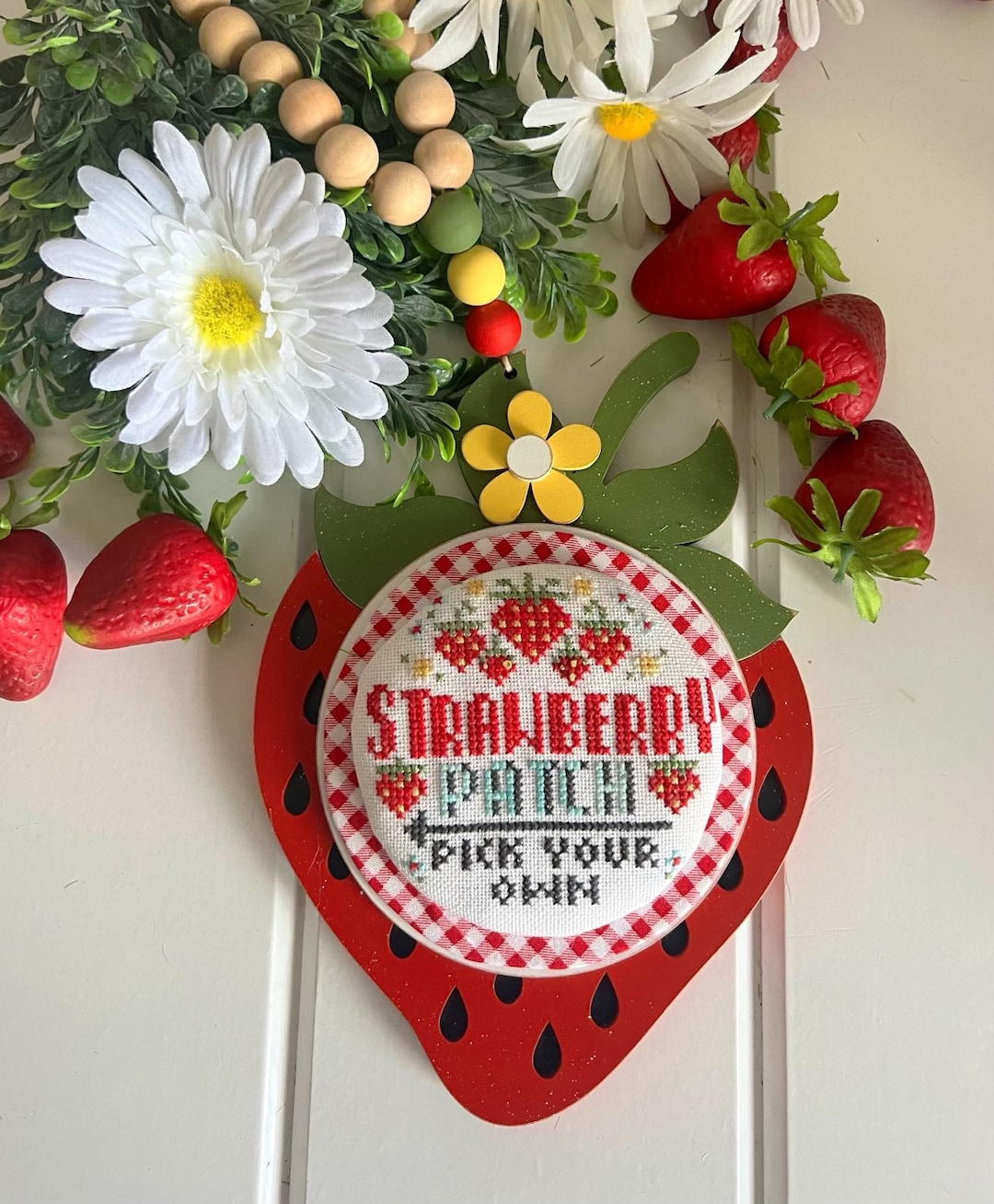 Strawberry Patch-roundabout Series - Etsy