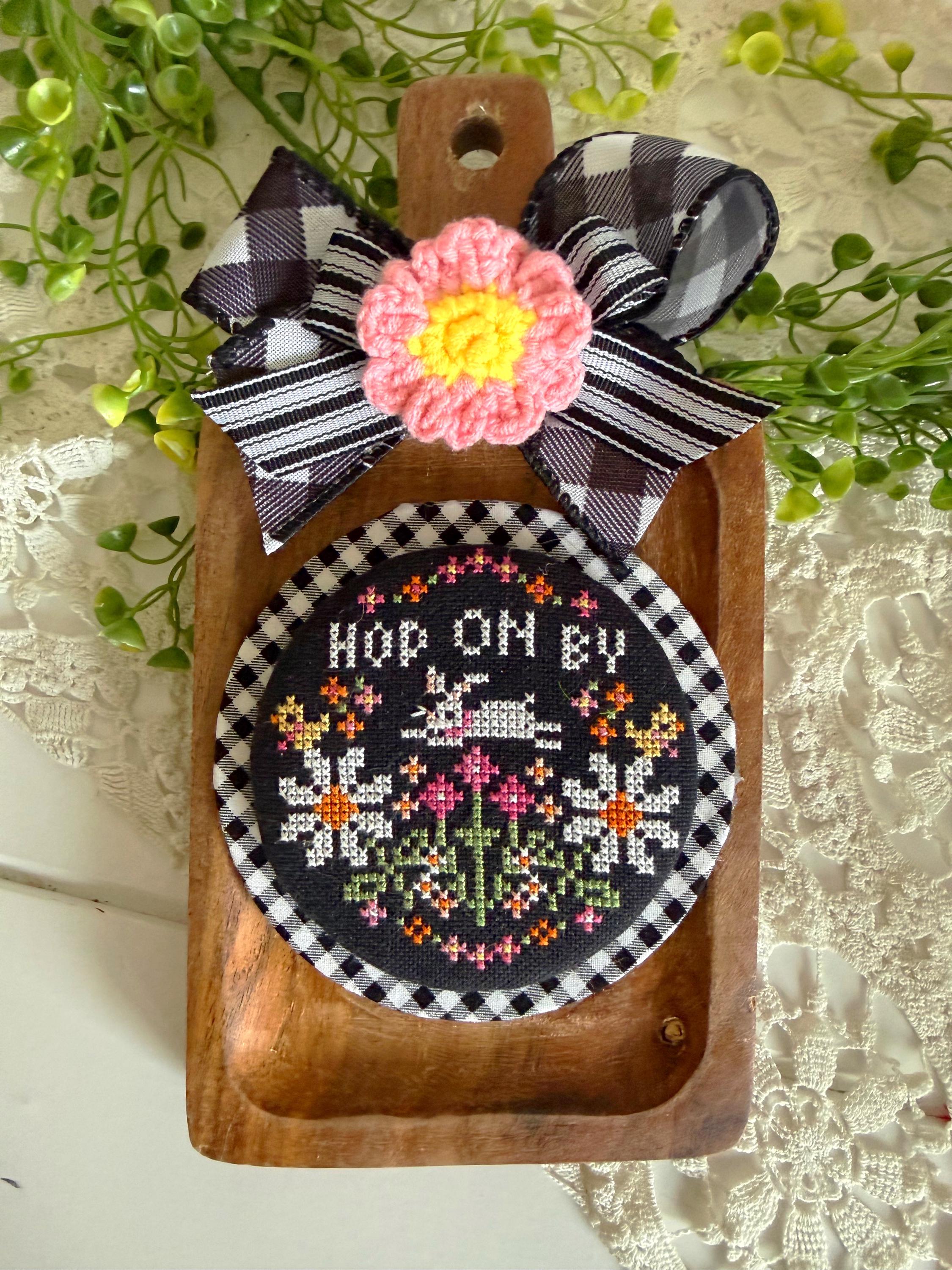 Hop on By-roundabouts Cross Stitch Chart - Etsy