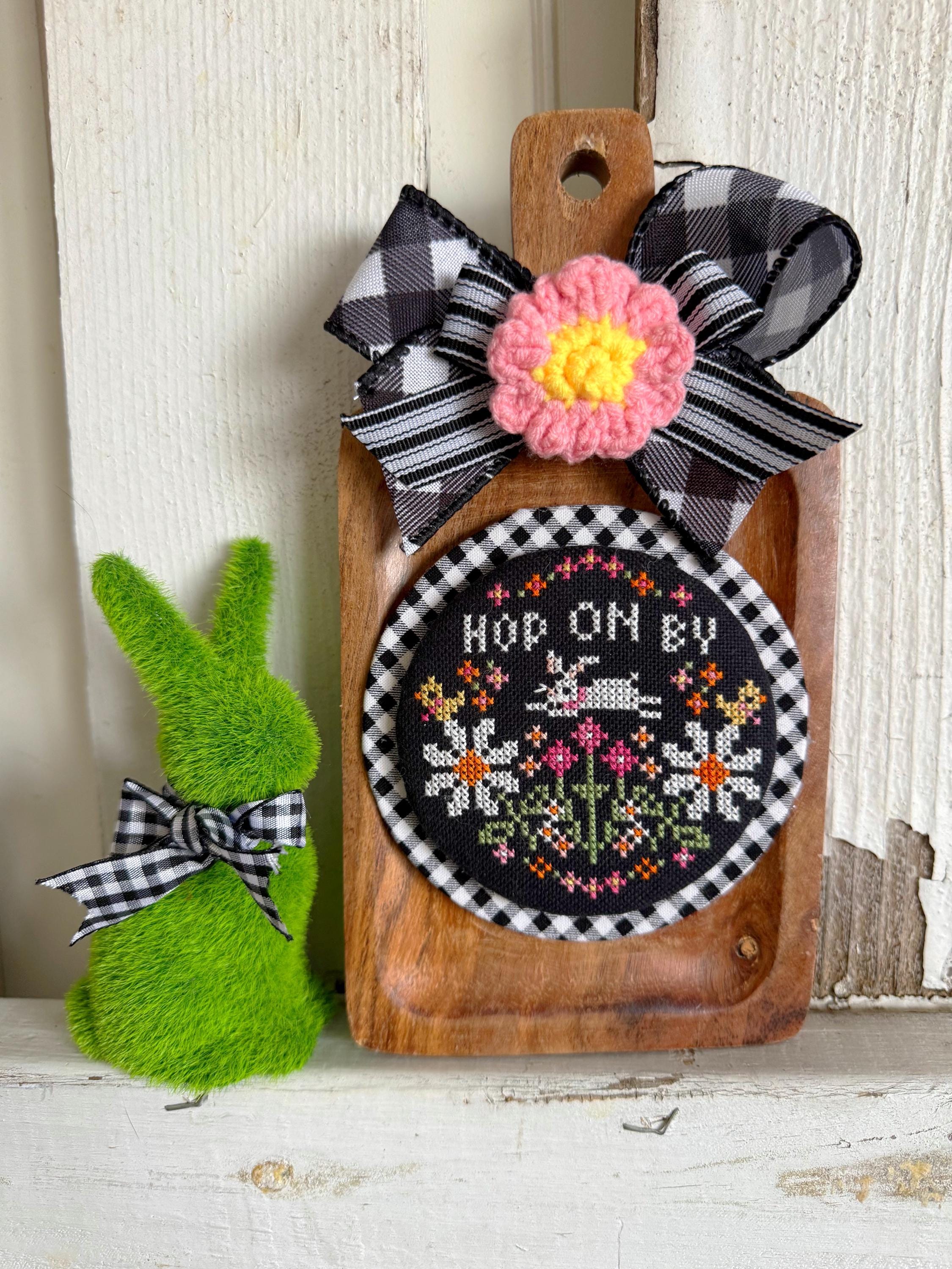Hop on By-roundabouts Cross Stitch Chart - Etsy