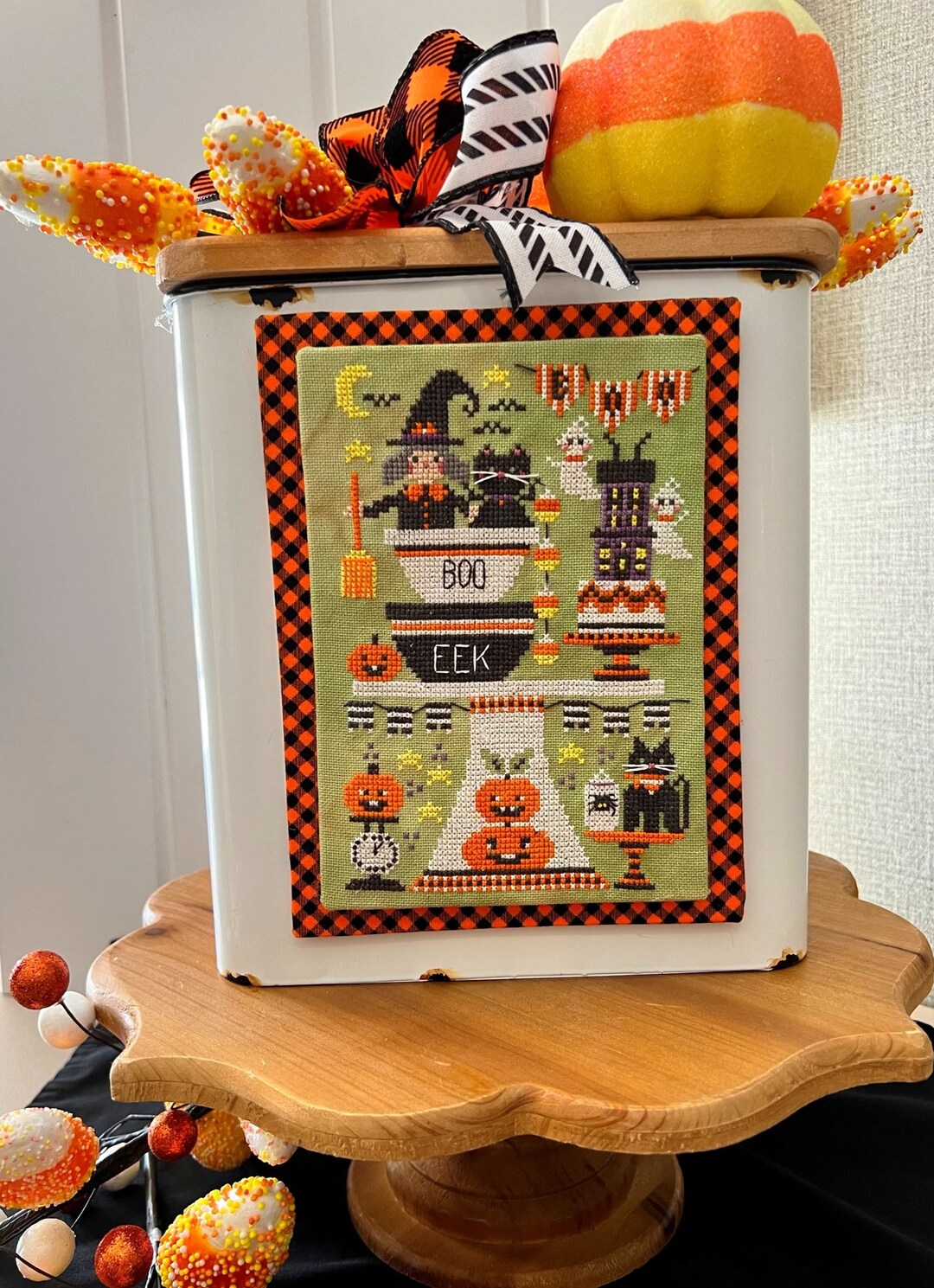 Black Cat Bakery-up on A Pedestal - Etsy