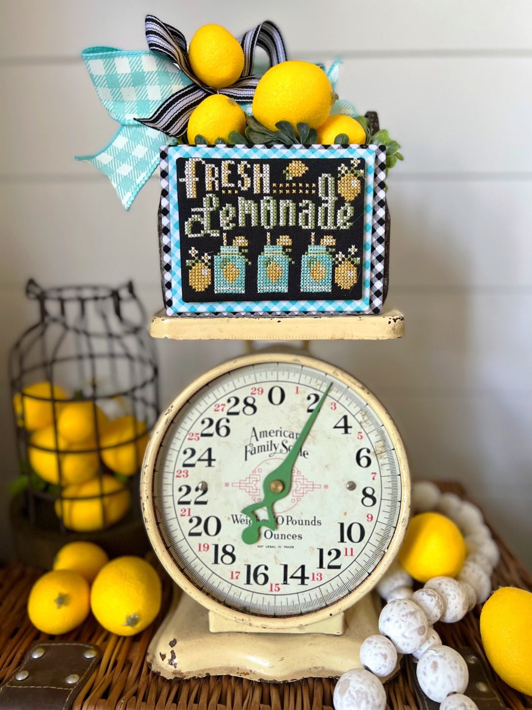 Fresh Lemonade-tiered Tray Tidbit - Etsy