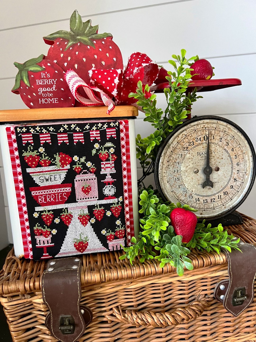 Berry Bakery-up on A Pedestal - Etsy
