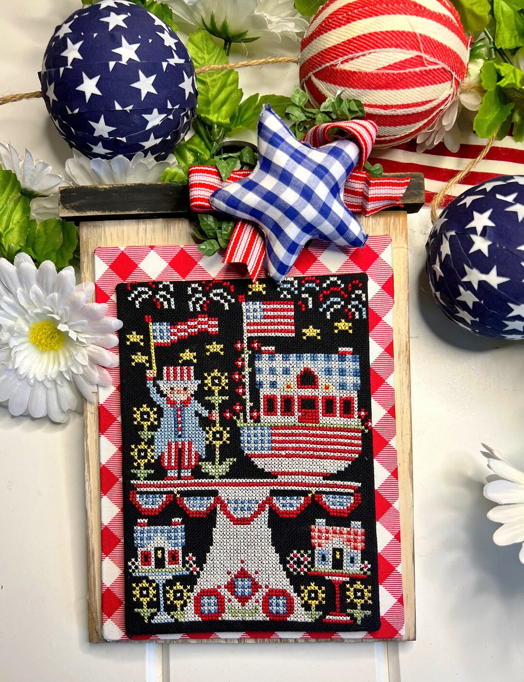 Americana Bakery-up on A Pedestal - Etsy