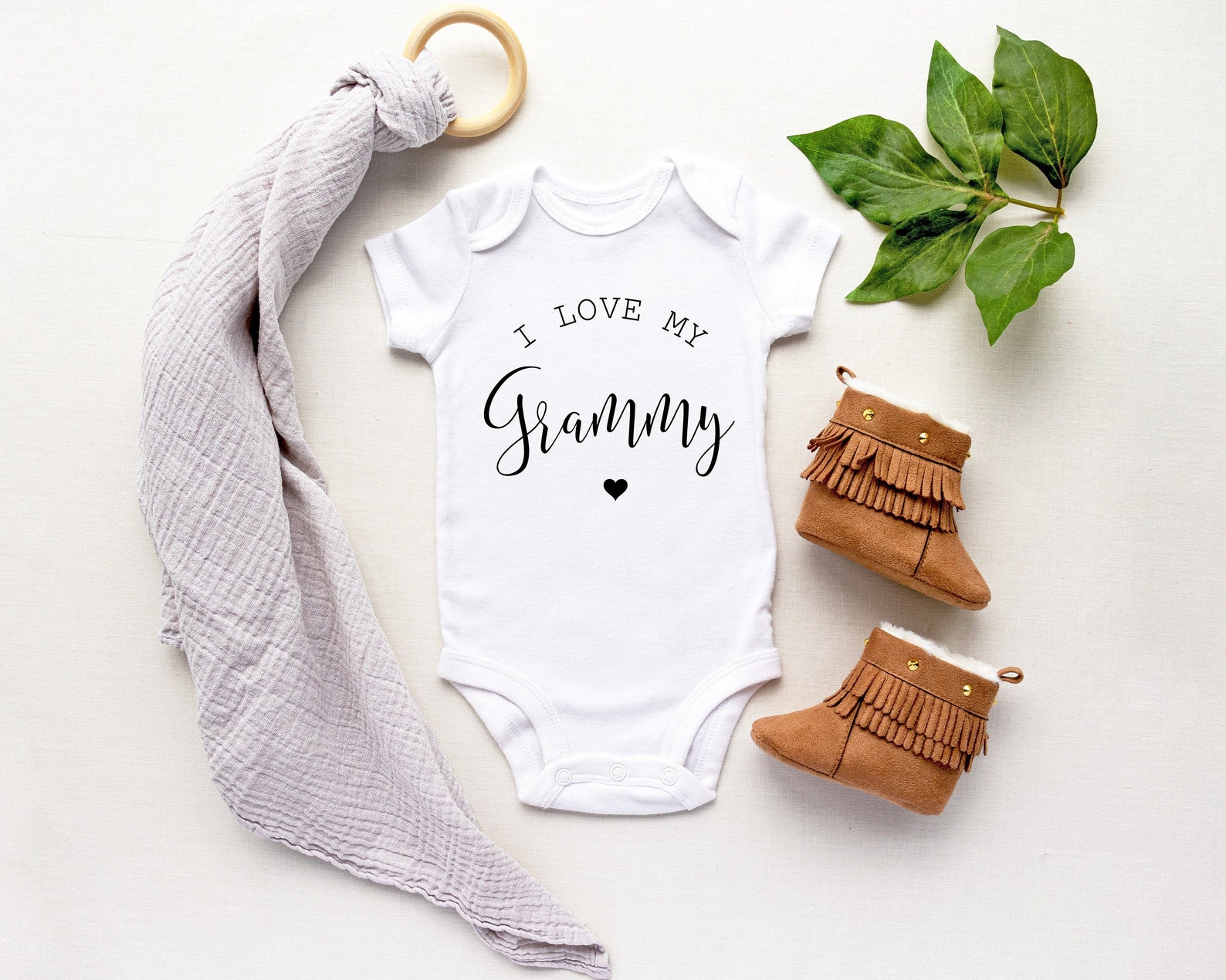 I Love My Grammy Onesie® Baby Announcement Onesie® Pregnancy - Etsy