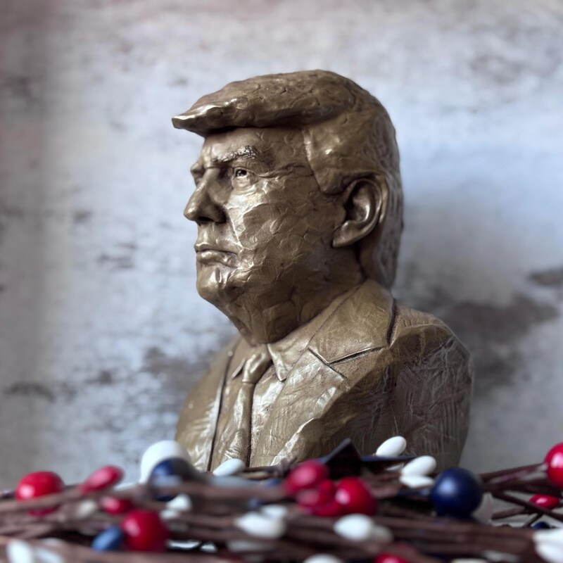 Trump Fight Statue - Etsy
