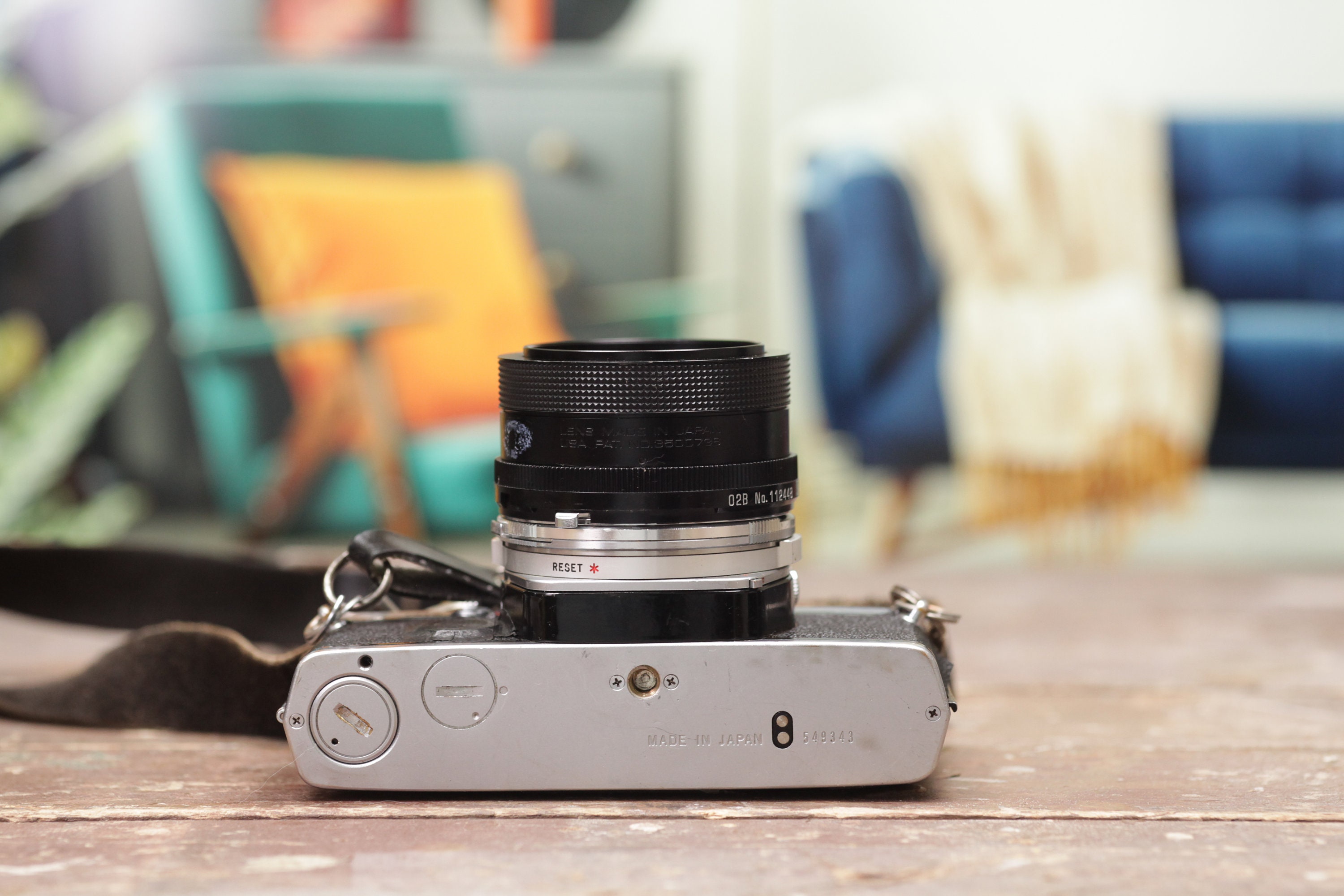 Olympus OM2 Professional 35mm SLR Film Camera W/ Tamron Legendary 28mm ...