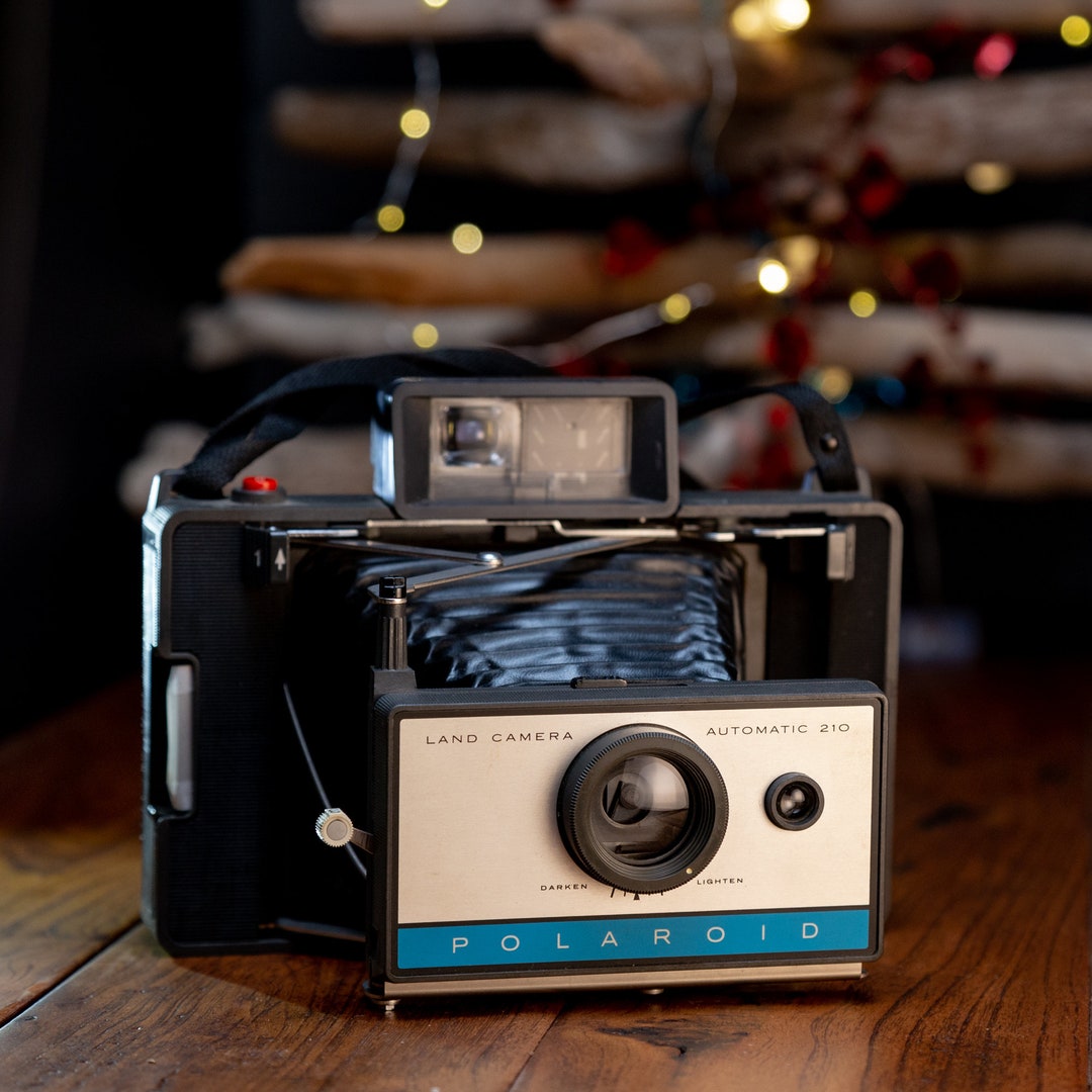 Polaroid Automatic 210 Land Instant Camera | Polaroid Camera | Instant ...
