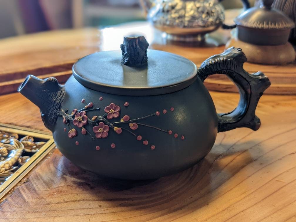 Jian Shui Purple Pottery Takes Advantage of Rich and Unique Local ...
