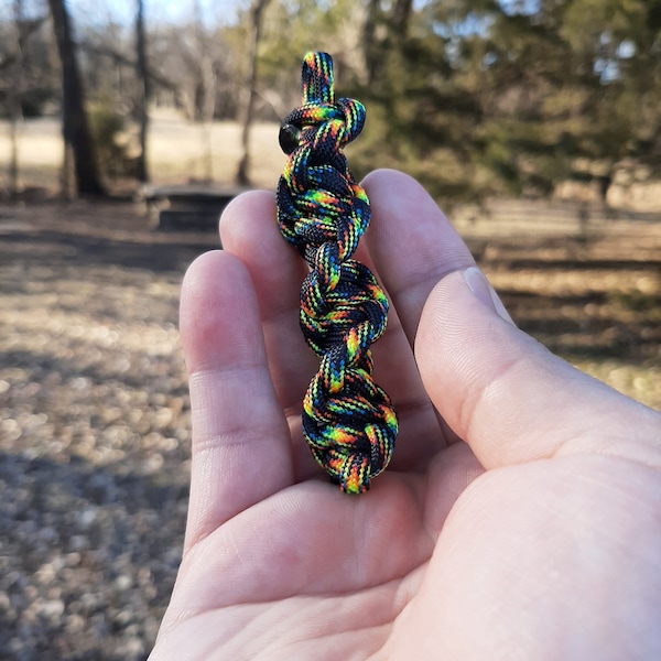 Paracord Keychain - Etsy