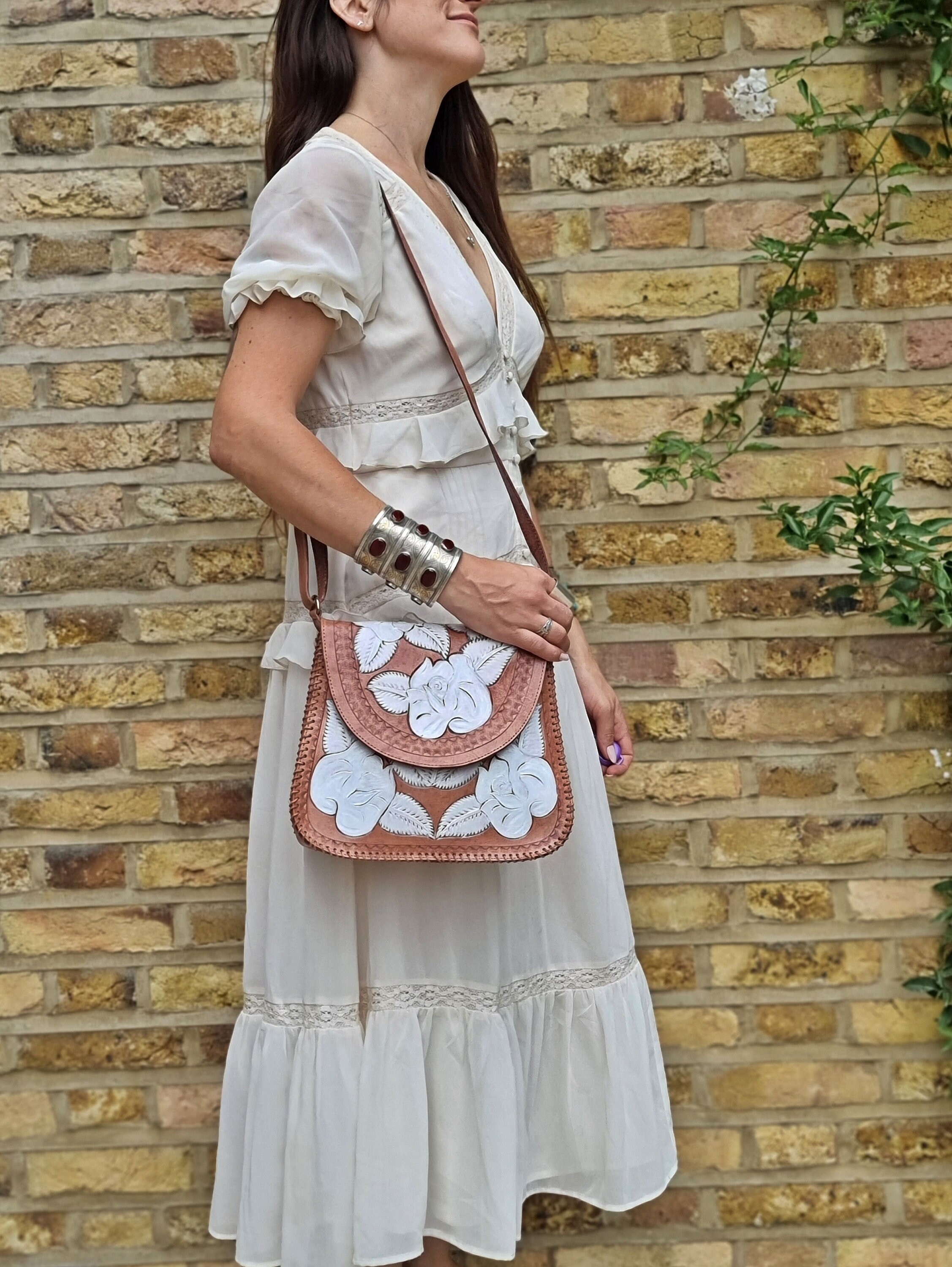 Hand Painted WHITE ROSE LEATHER Bag Tooled Flower Purse Boho - Etsy