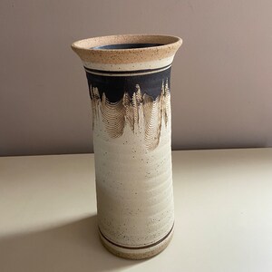 Vintage Midcentury Modern Studio Art Comb Pottery Stoneware Vase Beige ...