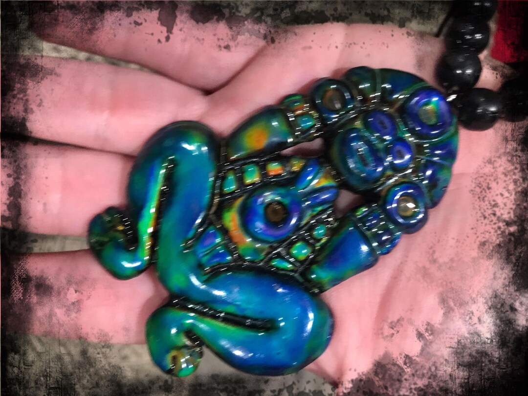 NEW Atabey (ringmood Effect) Heat Sensitive Pendant/amulet - Etsy