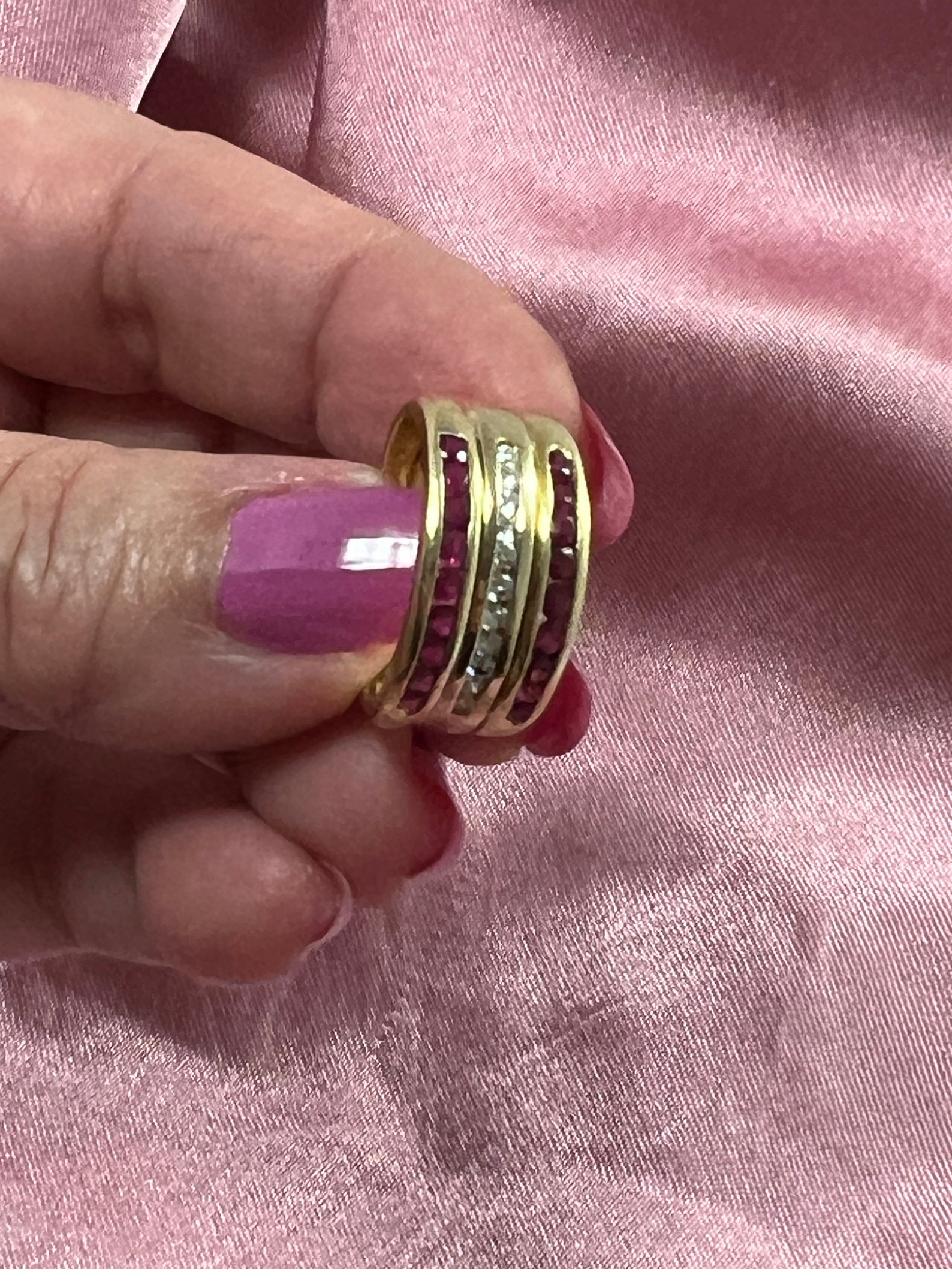 Vintage 18K Gold Ring With Channel Set Rubies and Diamonds. - Etsy