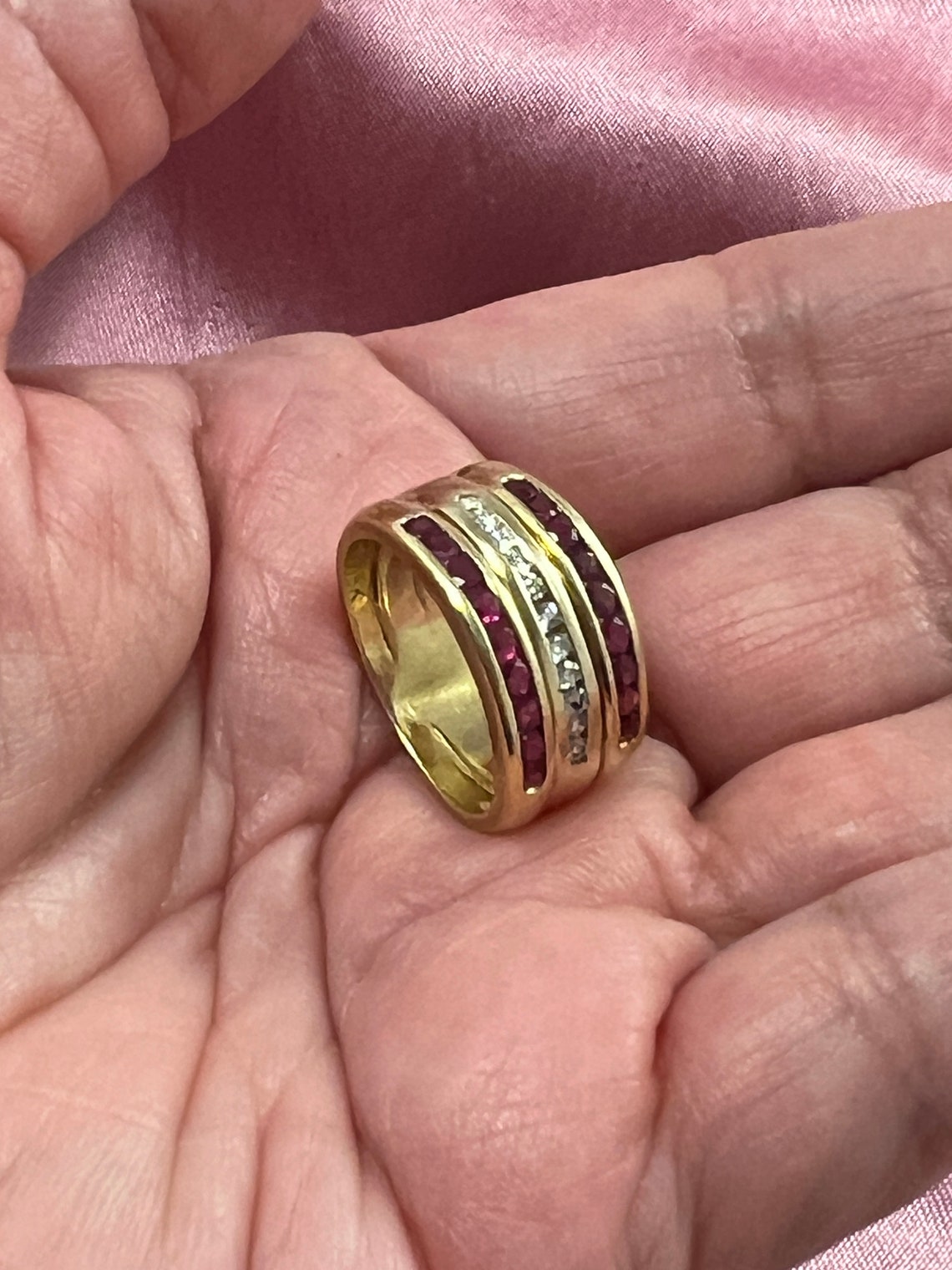 Vintage 18K Gold Ring With Channel Set Rubies and Diamonds. - Etsy