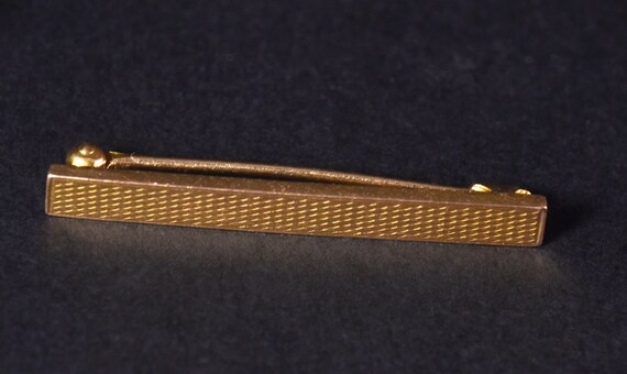 14K Engraved Gold Bar Pin - Gem