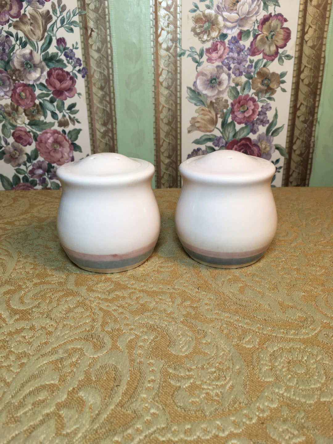 Pfaltzgraff Aura Pink Pattern Salt and Pepper Shakers - Etsy
