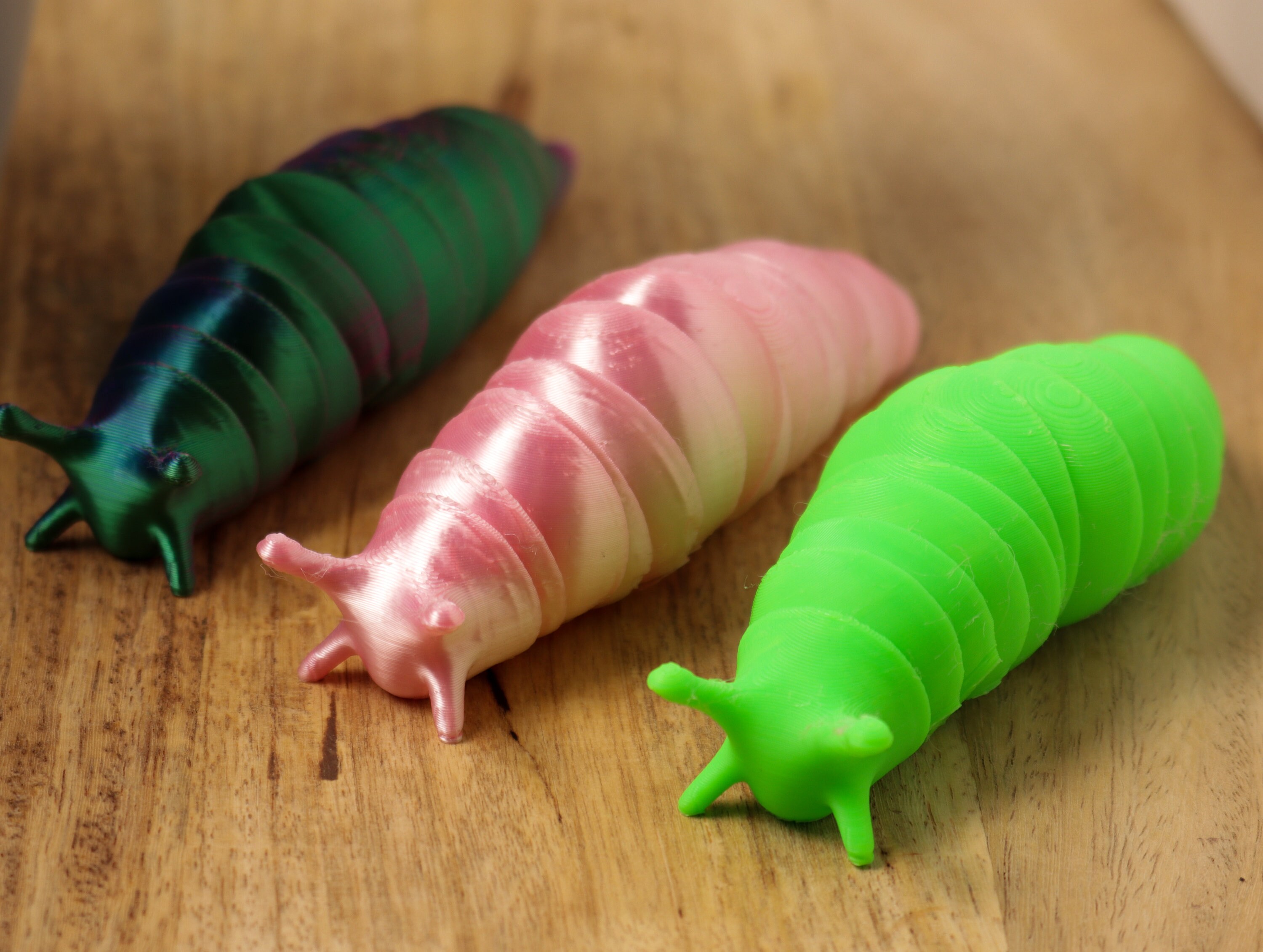 Cute 3D Printed Articulated Slug 3D Printed Sensory Fidget Flexi Desk ...