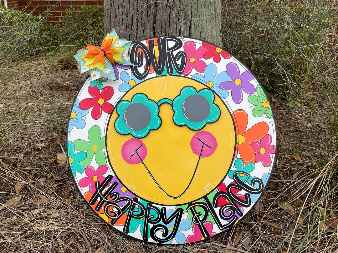 Happy Place Door Hanger, Spring Door Hanger, Summer Door Hanger - Etsy