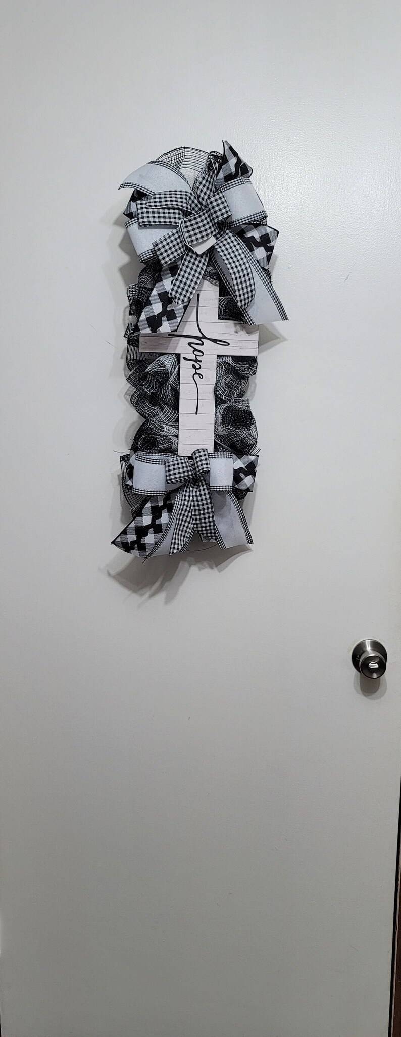 Religious Cross Swag, Black and White Swag That Reads HOPE, Religious ...