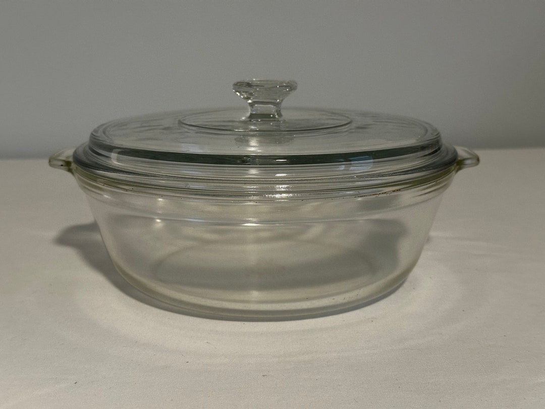 Vintage All Caps Pyrex Casserole Serving Bowl With Lid Home and Kitchen ...