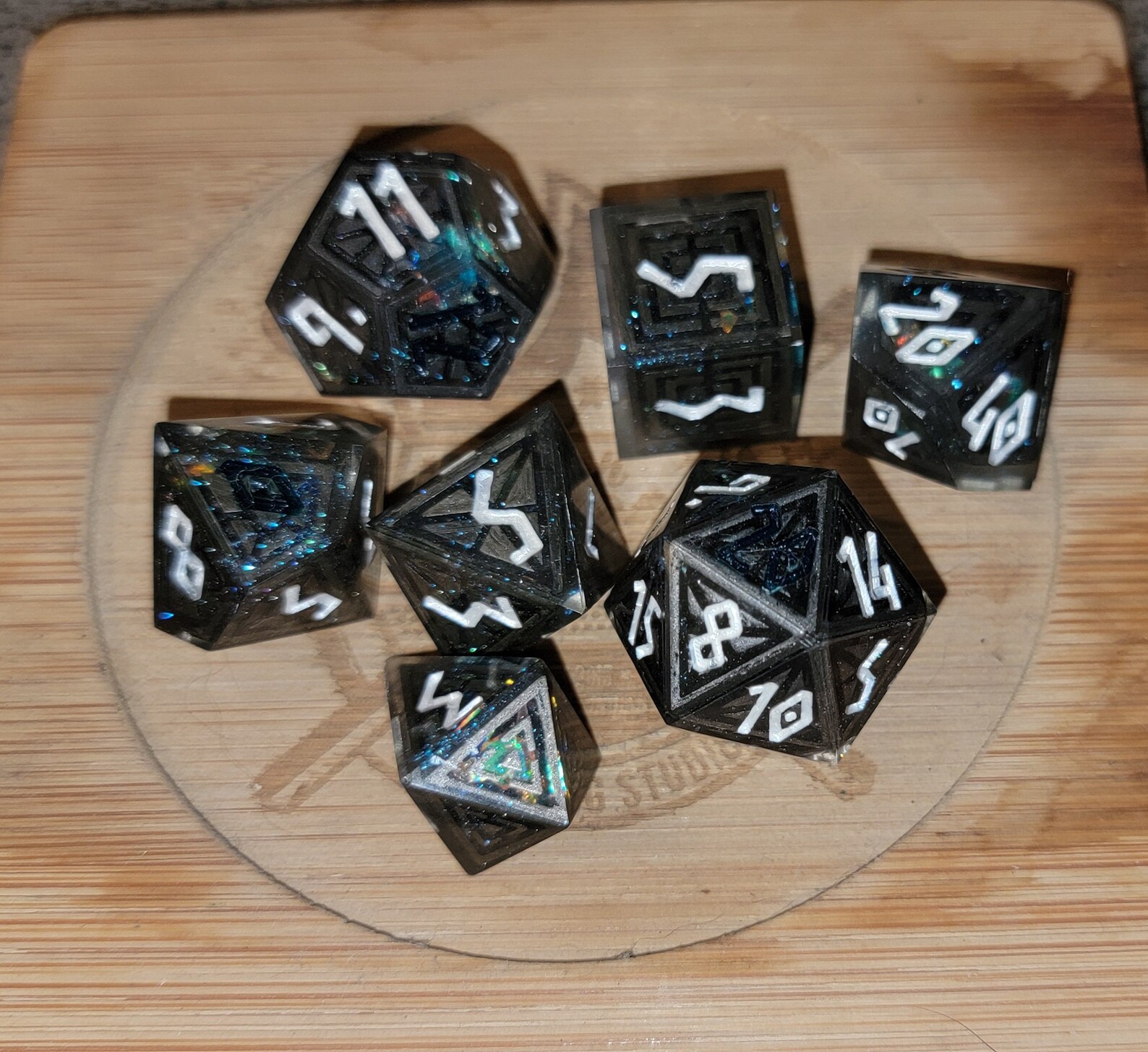 Stained Glass Mosiacs-- Handmade Resin 7pcs Polyhedral Dnd Dungeons and ...