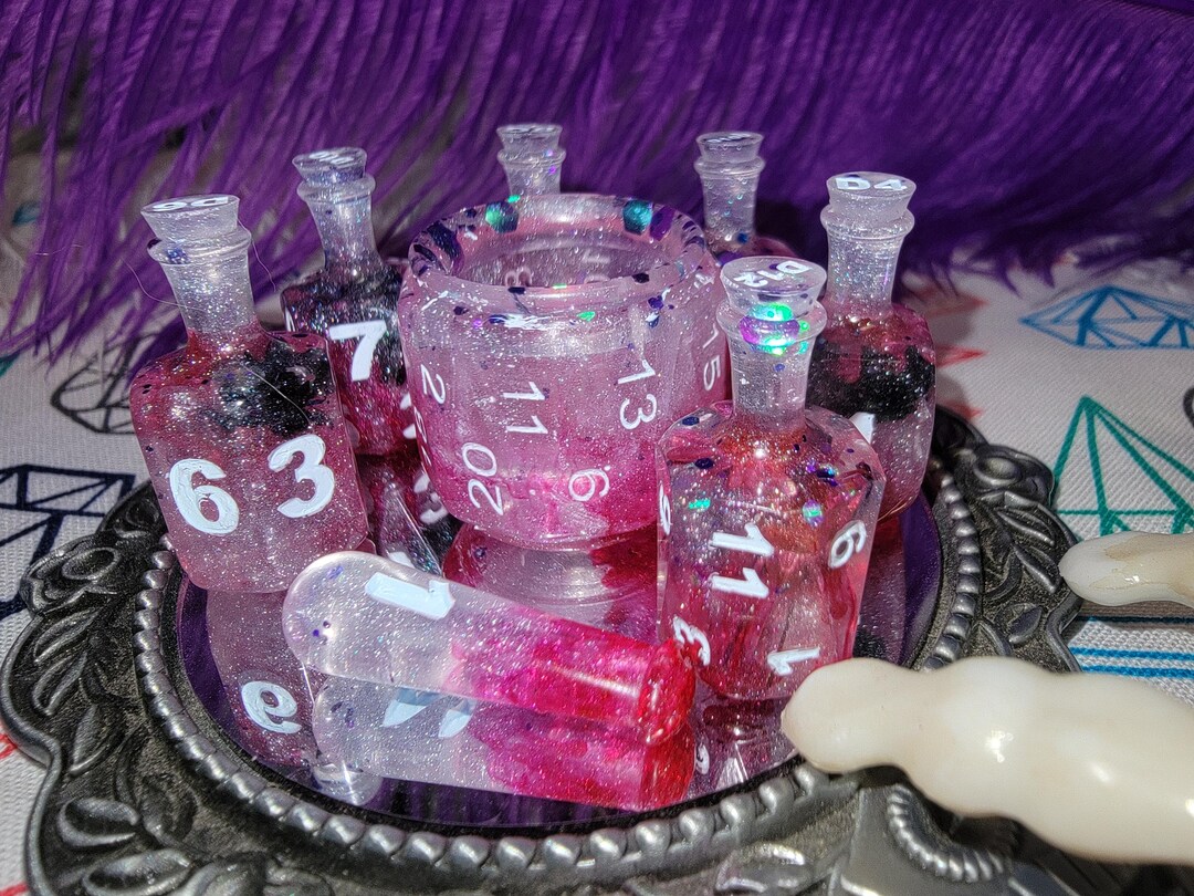 Deathwatch Beetle-- Handmade Resin 8pcs Potion Bottle Polyhedral ...