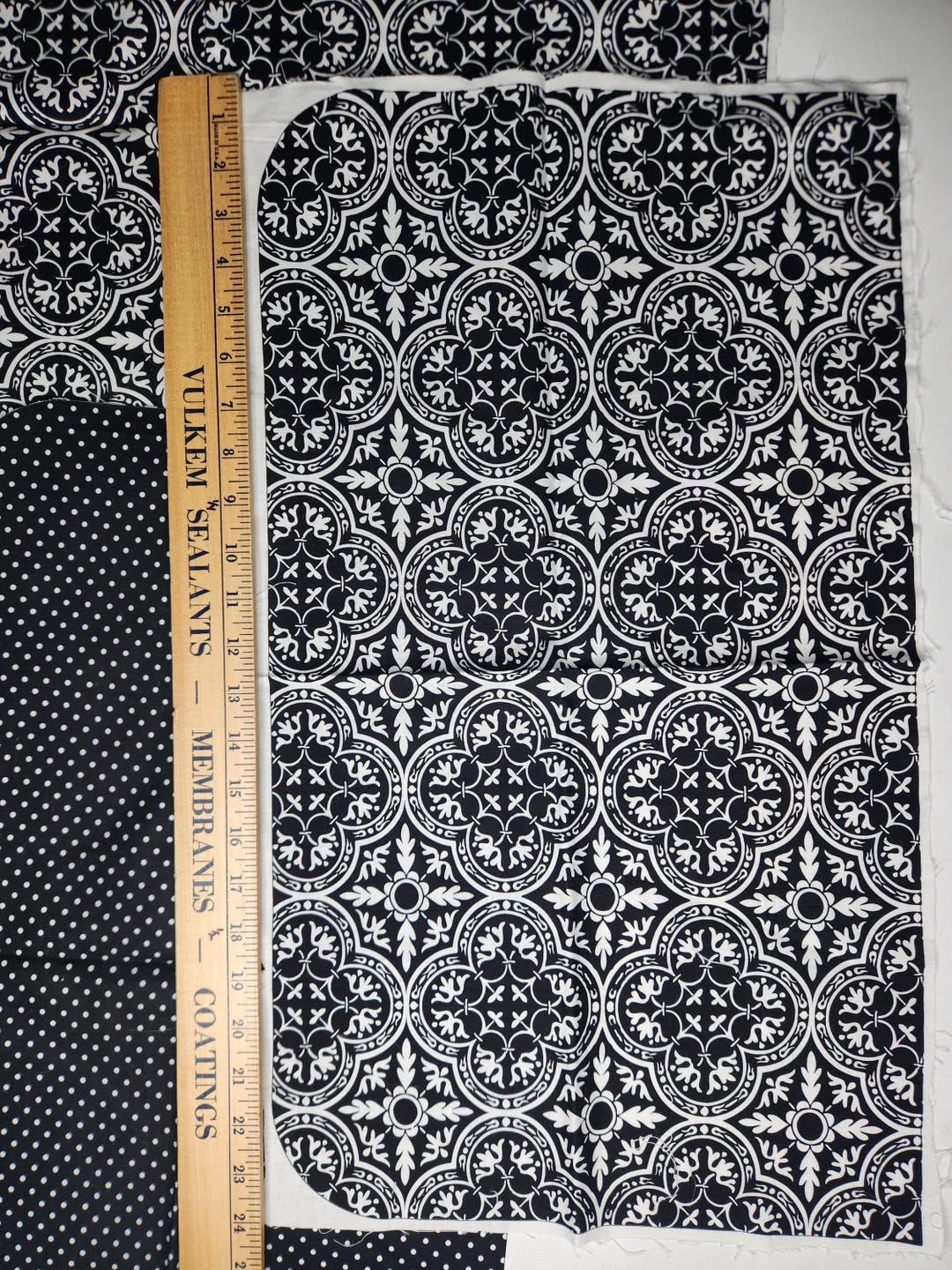 Black and White Fabric, Black and White Cotton Fabric, Black and White ...
