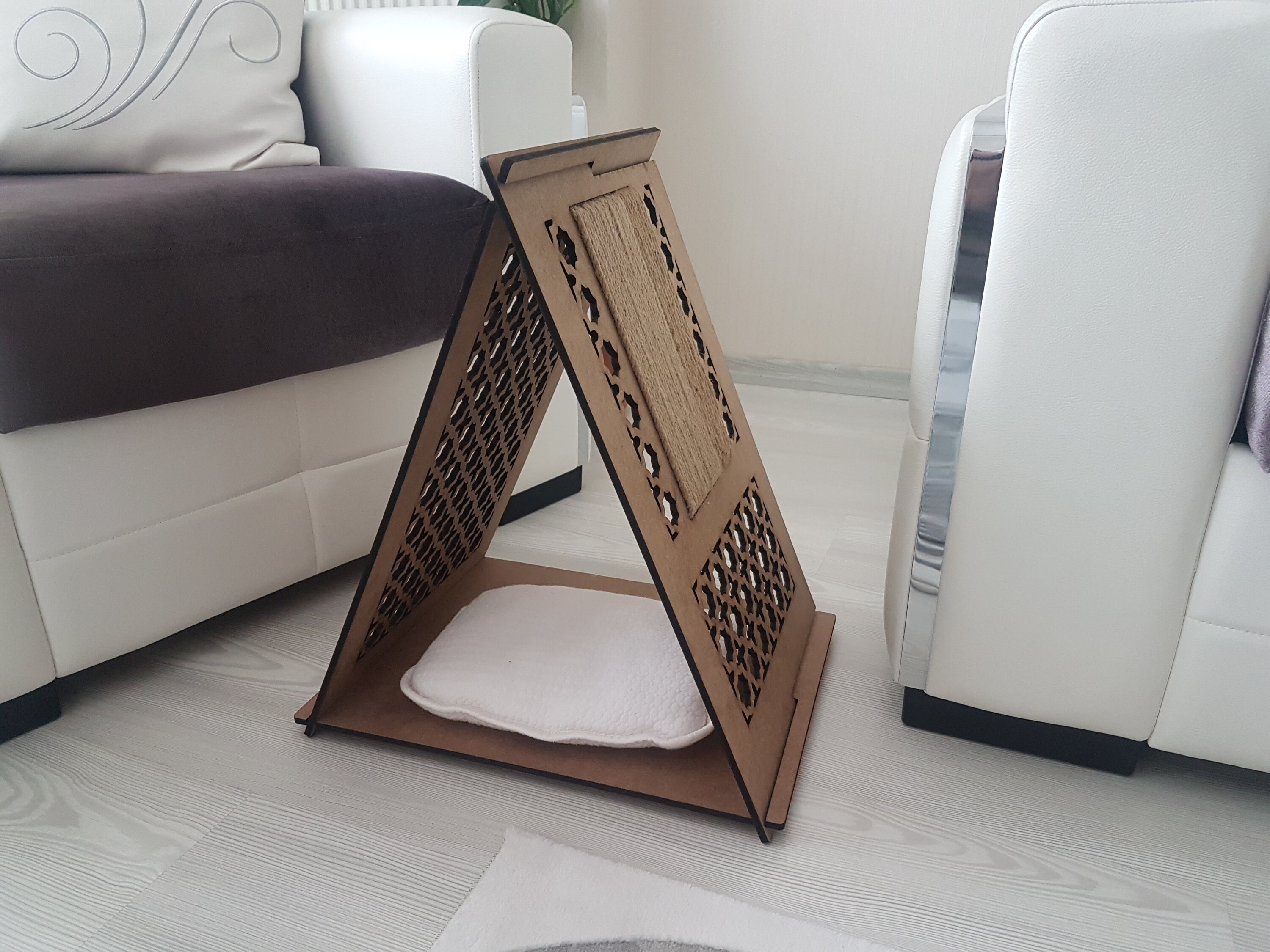 Wood Cat House, Triangle Cat House, Cat Scratcher, Scratching Post ...